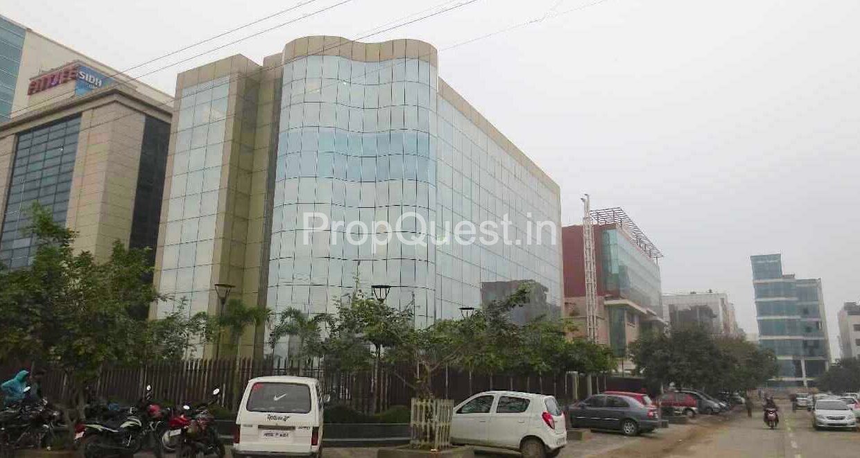 Commercial Property for Lease/ Rent in Sector-44, Gurgaon | Furnished ...